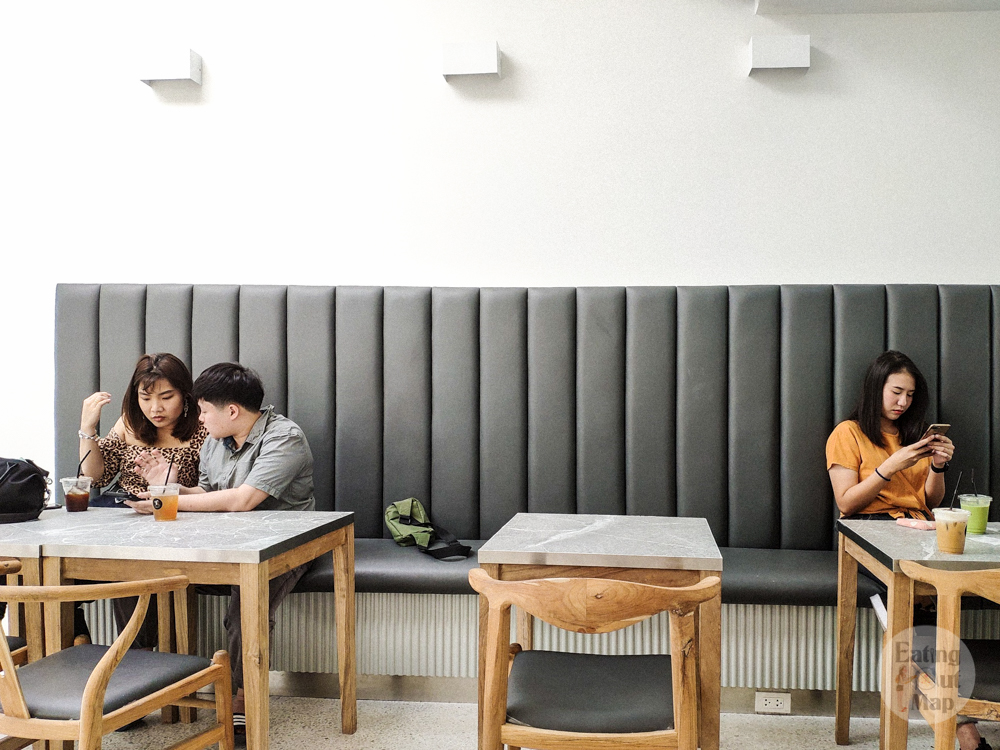 อาบแสงมองเงา ที่ Transit Number 8 - EATINGOUT MAP : กินถึงถิ่น ที่กิน ...